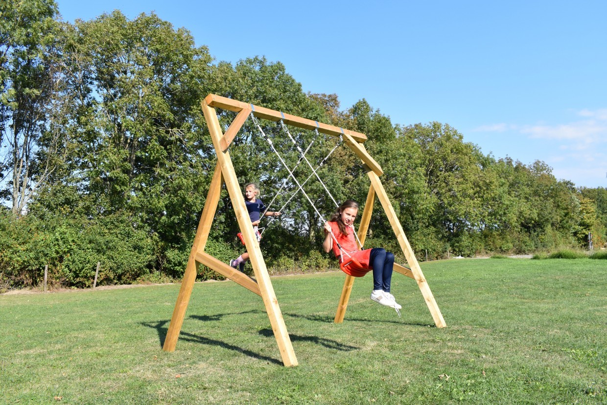 Houten schommel Sky | extra compact en stevig